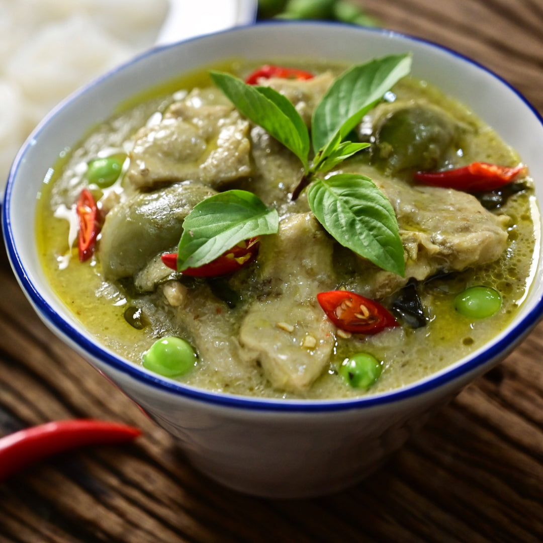 Authentic Thai Green Curry with Coconut Milk – Four Elephants